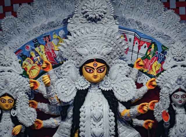 The Auspicious Durga Pooja- History, Date, and Significance